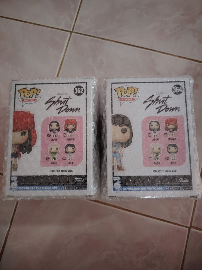 funko pop blackpink jennie lisa, Hobbies & Toys, Toys & Games on Carousell