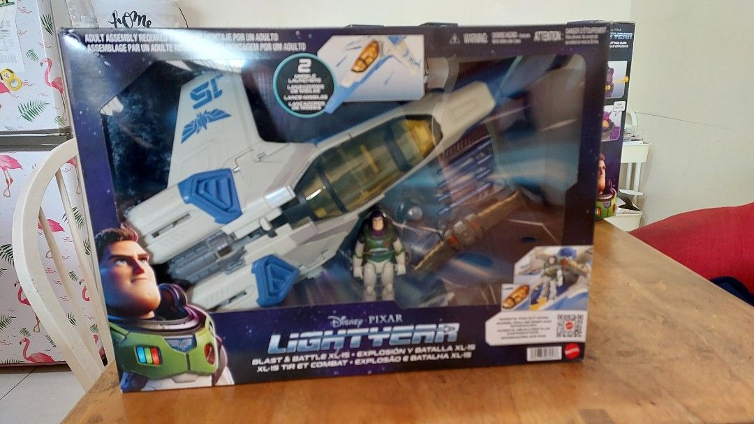 Lightyear spaceship original mattel, Toys & Collectibles, Mainan di ...