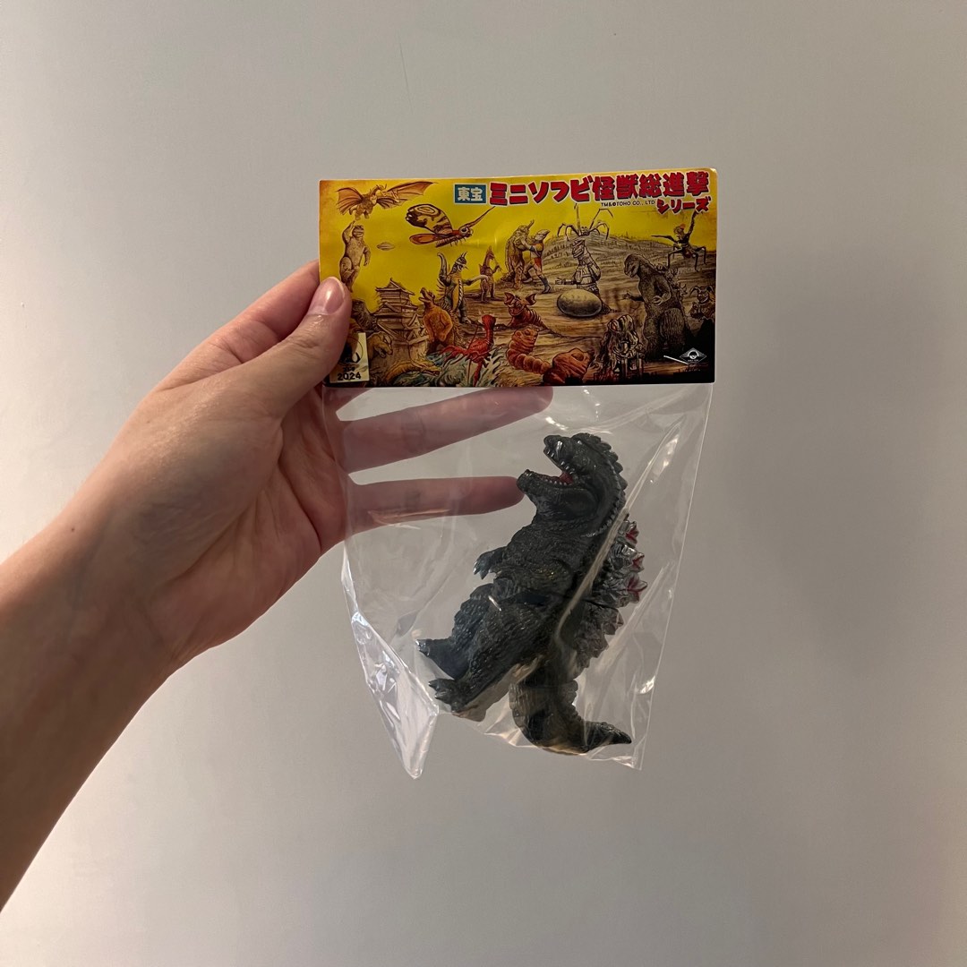 Maxtoy 奇異點 哥斯拉 Godzilla sofvi sofubi 搪膠, 興趣及遊戲, 玩具 & 遊戲類 - Carousell