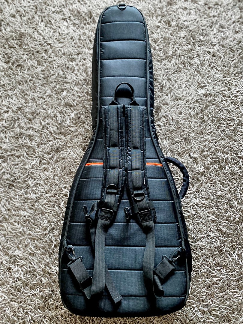 Mono M80 Dual Electric Guitar Case, Hobbies & Toys, Music & Media ...