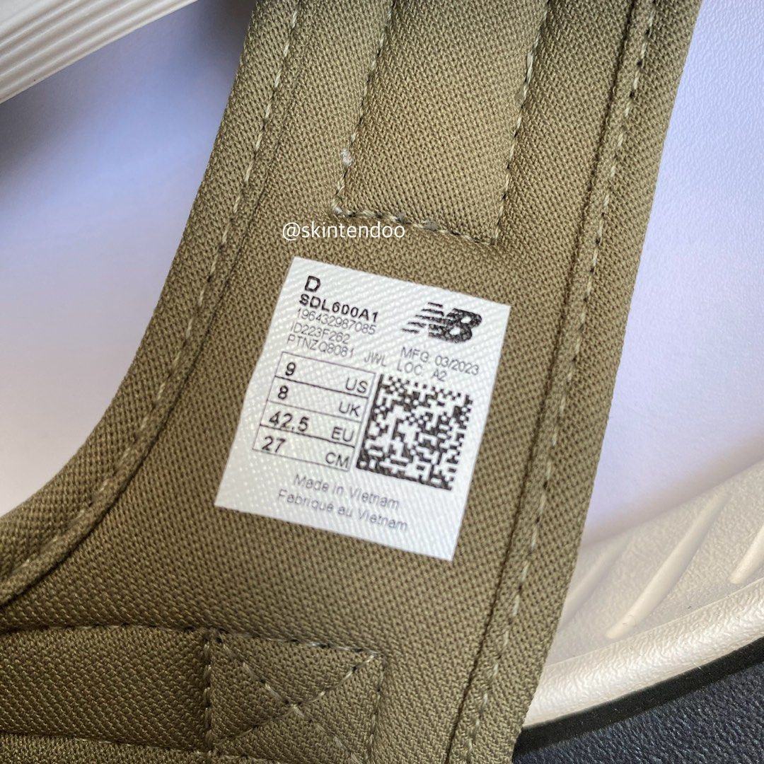 New Balance 600 Original, Fesyen Pria, Sepatu , Sandal di Carousell