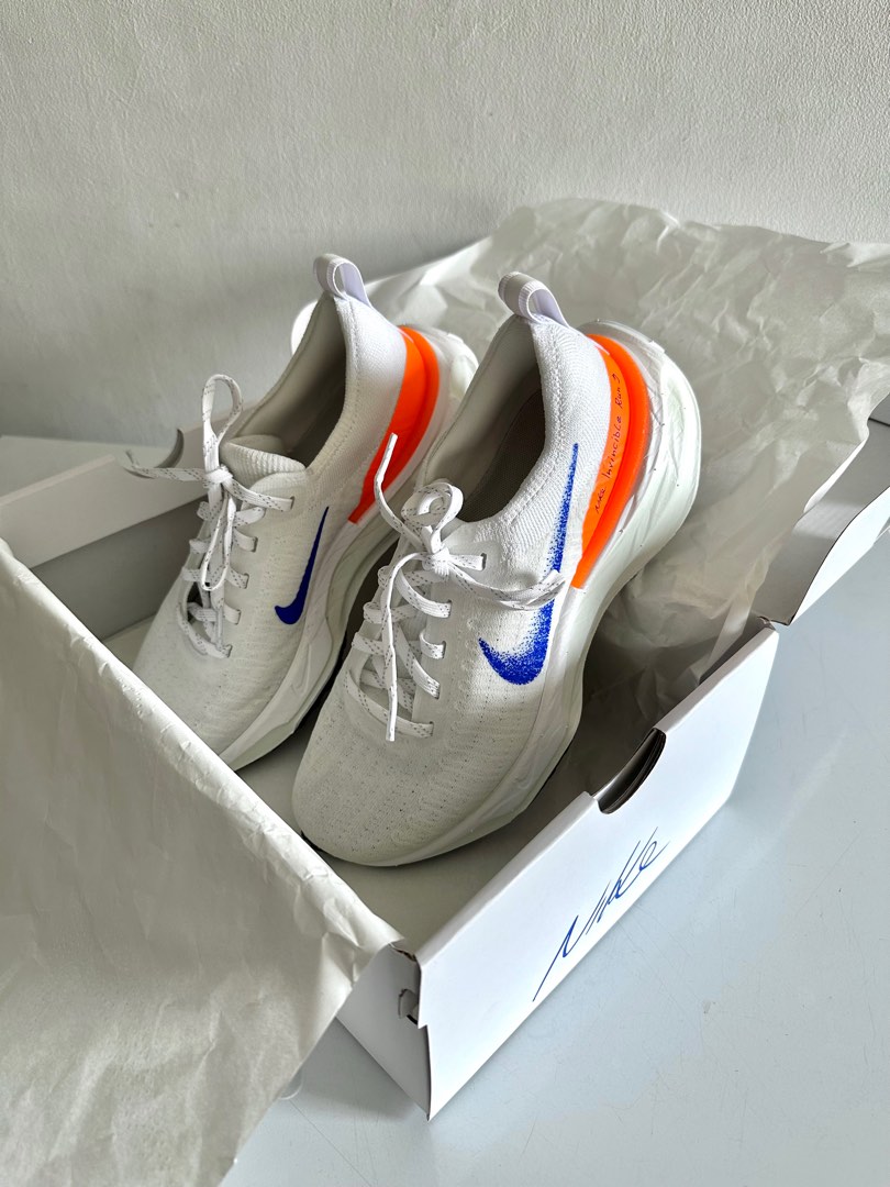Nike Invincible Run 3 - Prototype Bowerman, Fesyen Wanita, Sepatu di ...