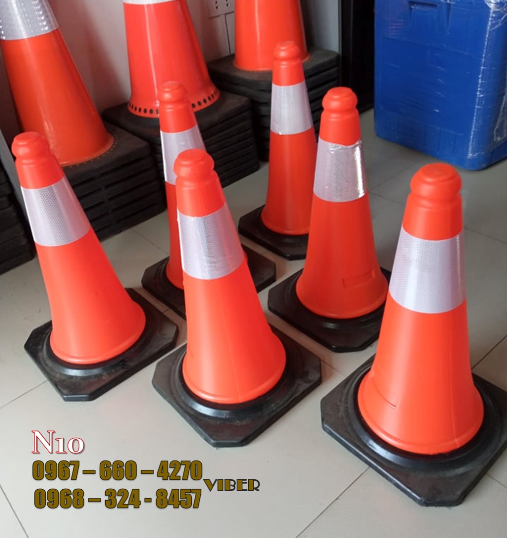 plastic traffic cone, Commercial & Industrial, Construction & Building ...