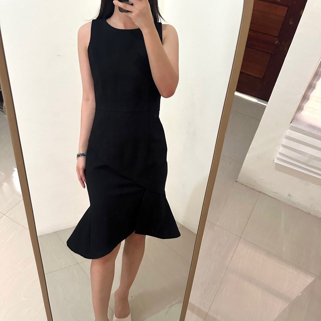 Polisk premium mermaid midi dress, Fesyen Wanita, Pakaian Wanita, Gaun ...