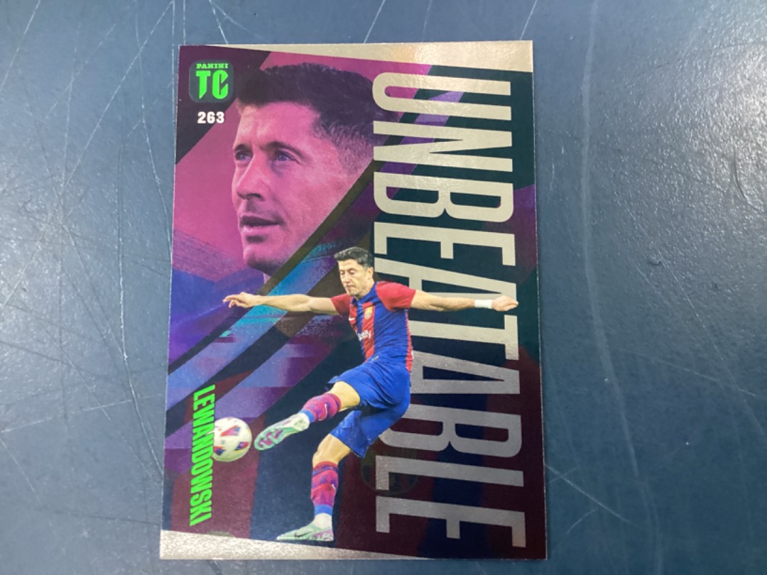 Robert Lewandowski Panini Top Class 2024 Unbeatable, Hobbies & Toys ...