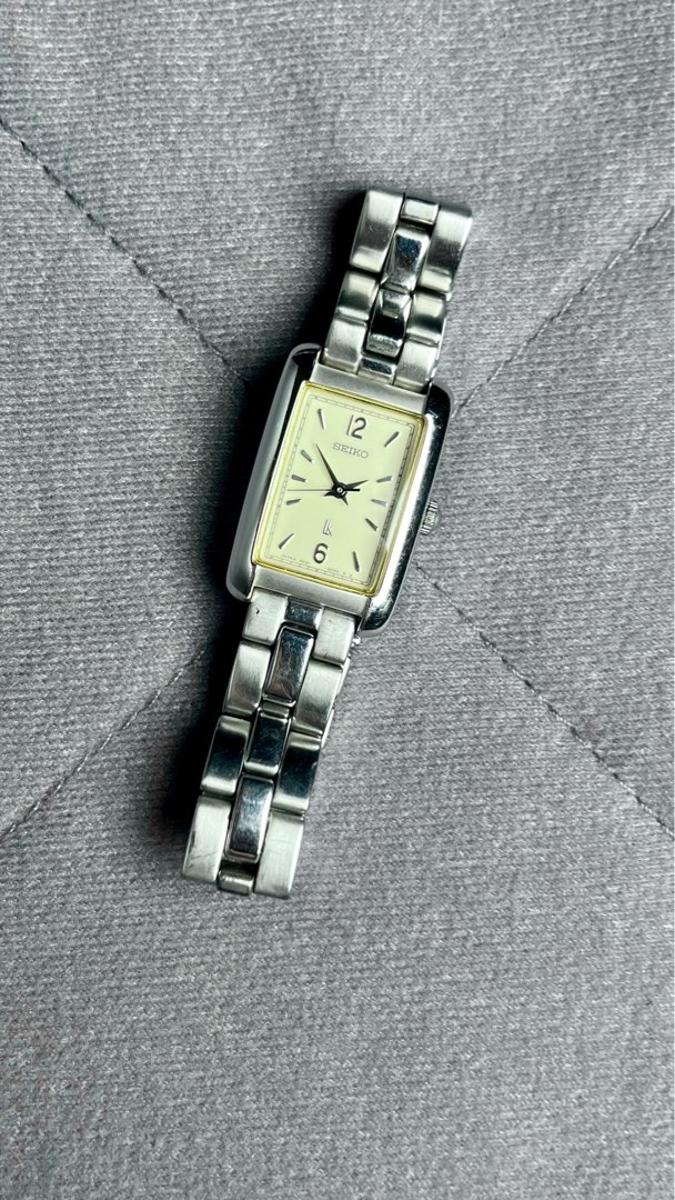 Seiko Solid Tank white face, Women's Fashion, Watches & Accessories ...