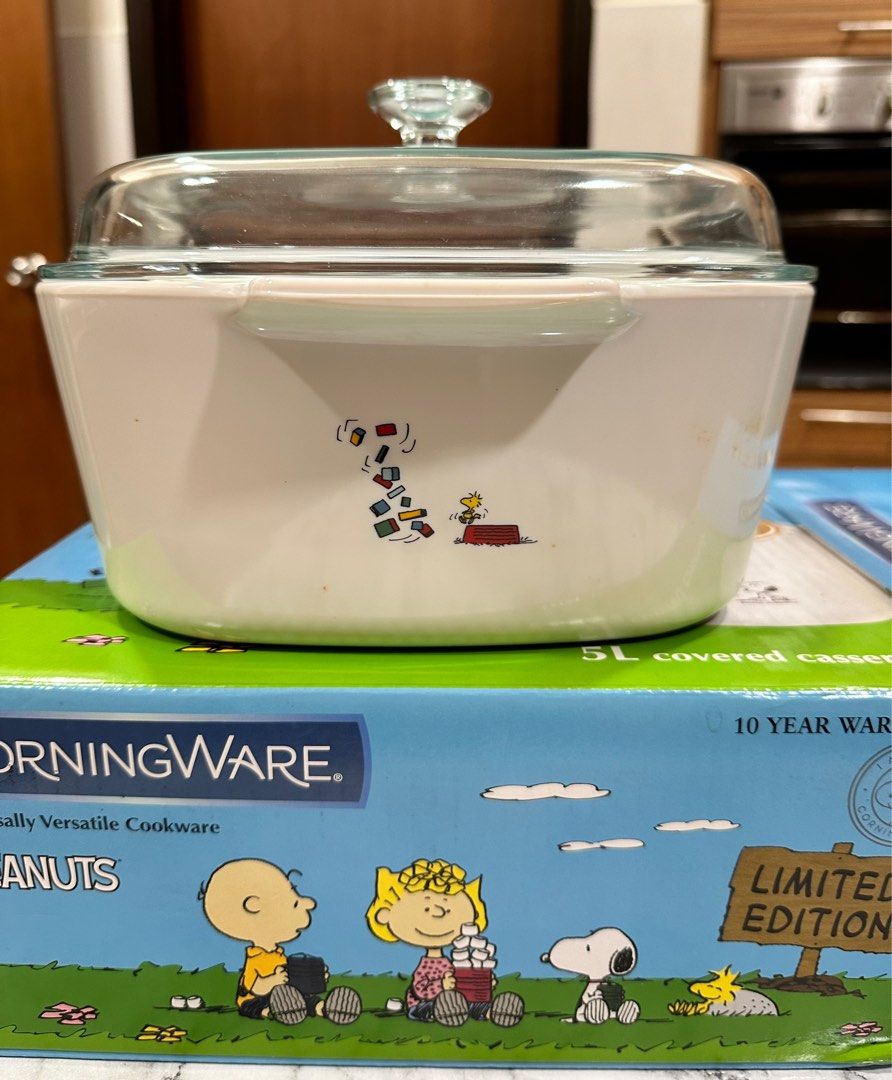 Snoopy Corelle 5L Pot, Furniture & Home Living, Kitchenware & Tableware ...
