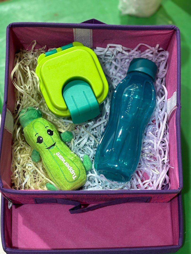 Tupperware Gift Set with box, Furniture & Home Living, Kitchenware ...