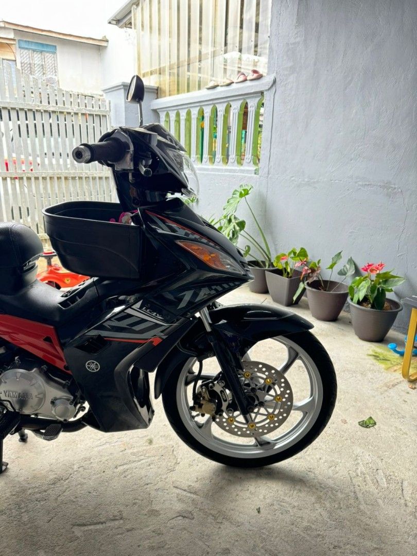 Yamaha Lc v1, Motorbikes on Carousell
