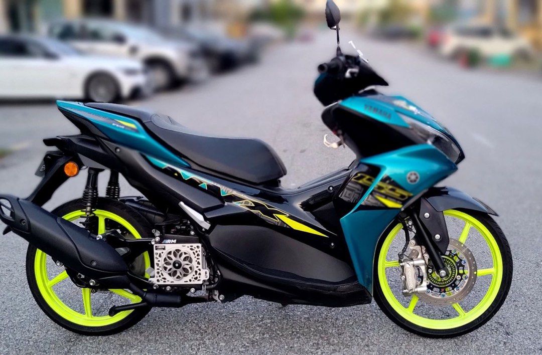 Yamaha Nvx V2 abs, Motorbikes on Carousell