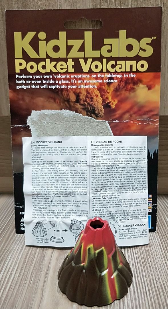 [4M Kidzlabs] Pocket Volcano 迷你火山 / DIY STEM 化學地質實驗室實驗 (二手), 書籍、休閒與玩具 ...