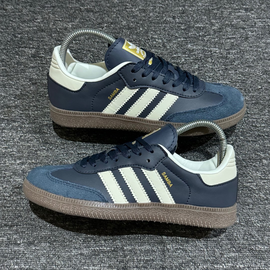 Adidas Samba Navy, Women's Fashion, Footwear, Sneakers on Carousell
