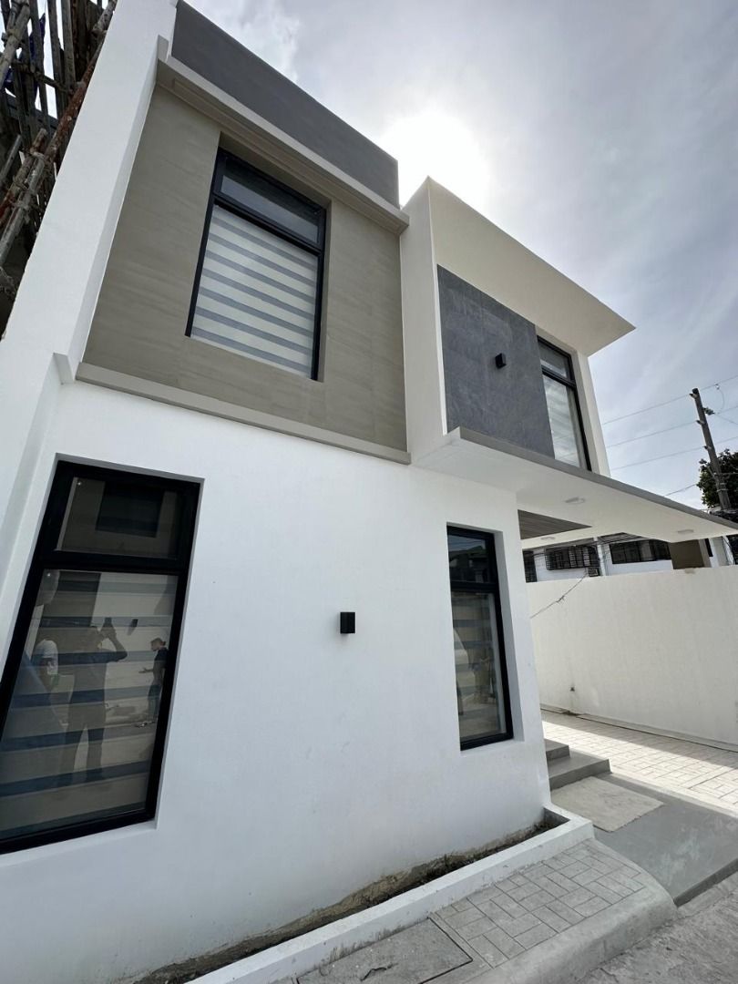 Brand New House/ Townhouse for Sale in BF Homes Paranaque Exclusive ...
