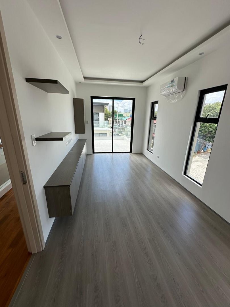 Brand New House/ Townhouse for Sale in BF Homes Paranaque Exclusive ...