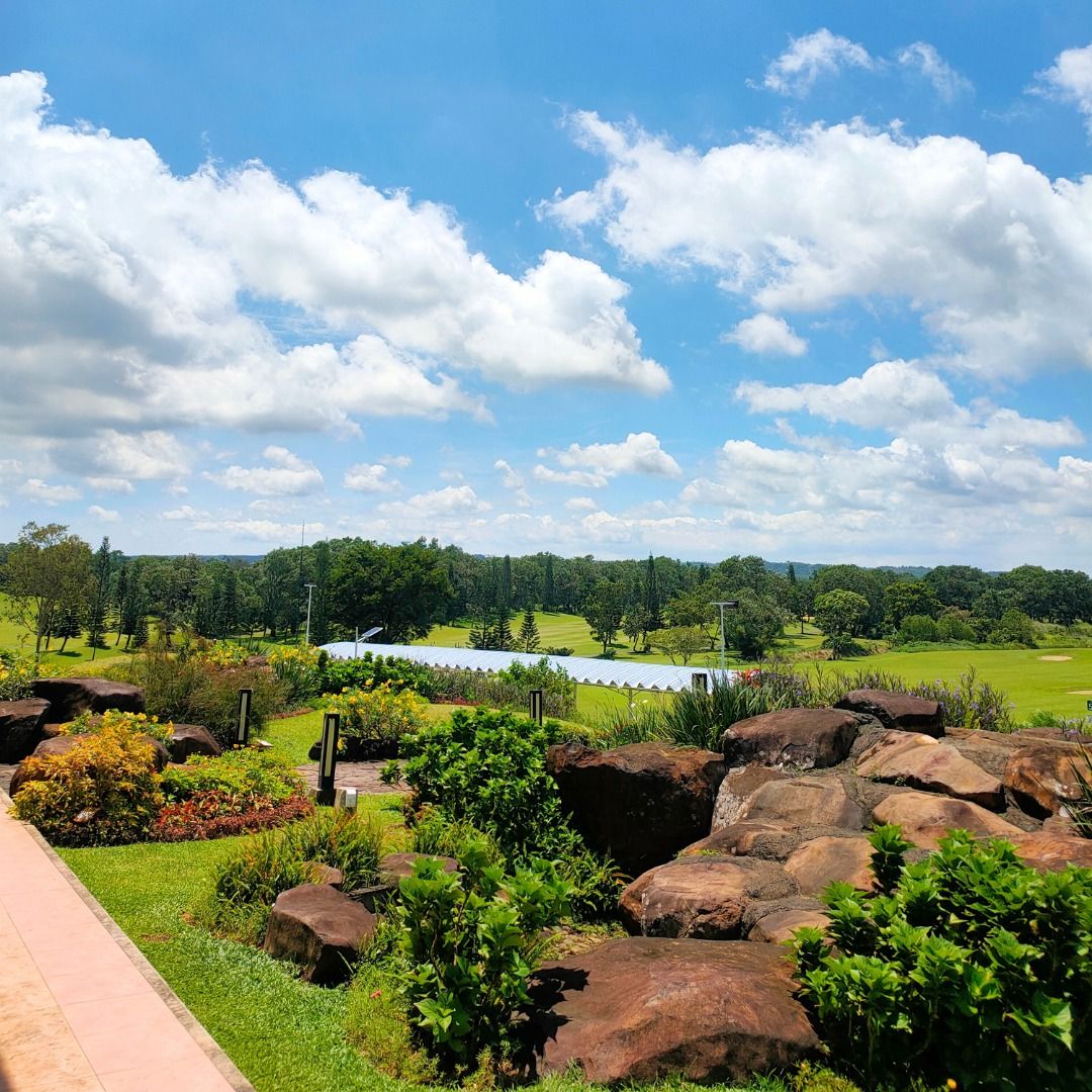 Caliraya Spring Golf Club Single Loaded Lot at 888 SQM Lot Area ...