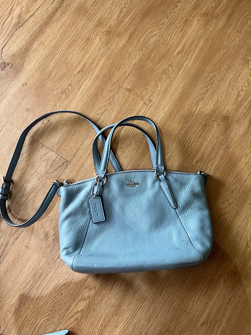 Coach blue bag, Barang Mewah, Tas & Dompet di Carousell
