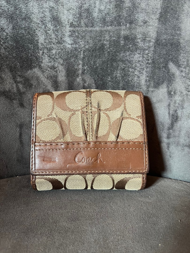 Coach Mini Trifold Wallet, Luxury, Bags & Wallets on Carousell