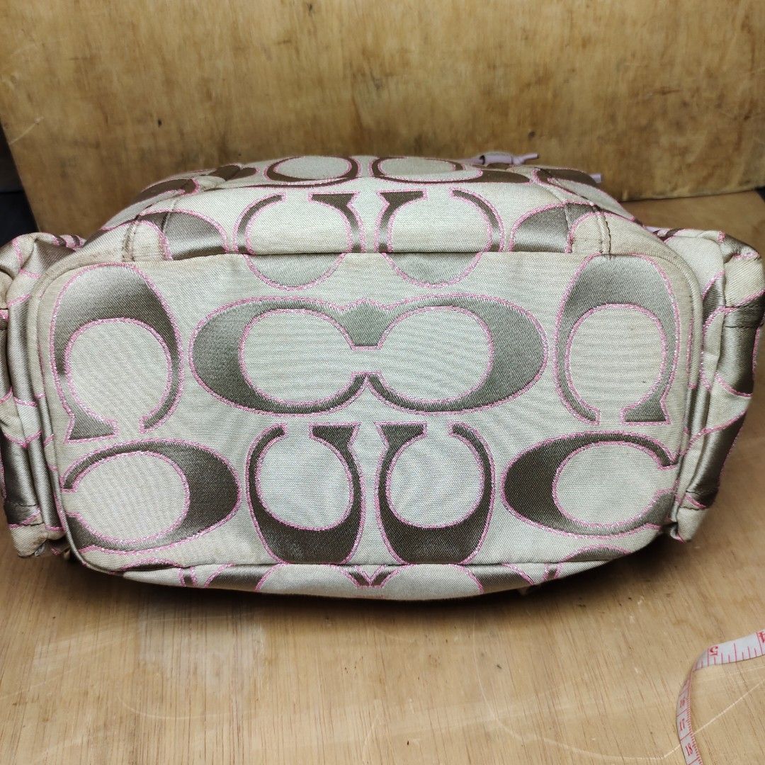 Coach Poppy back pack, Women's Fashion, Bags & Wallets, Backpacks on ...