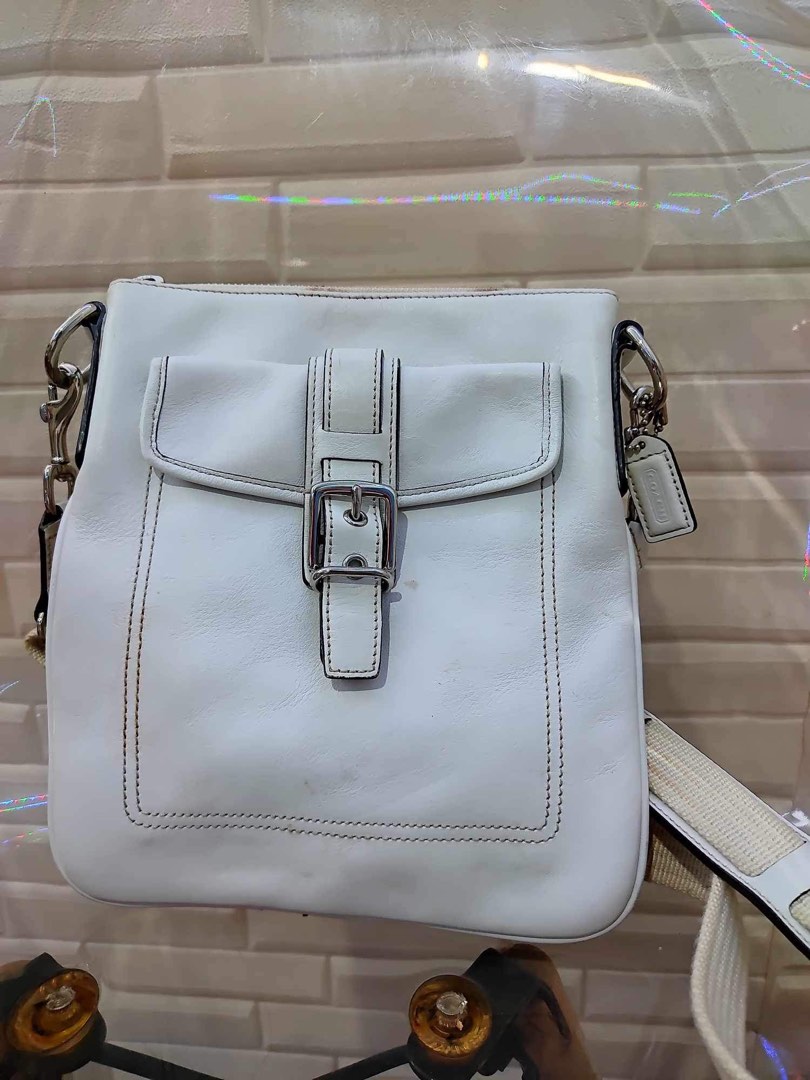 Coach Sling Leather Bag, Women's Fashion, Bags & Wallets, Cross-body ...