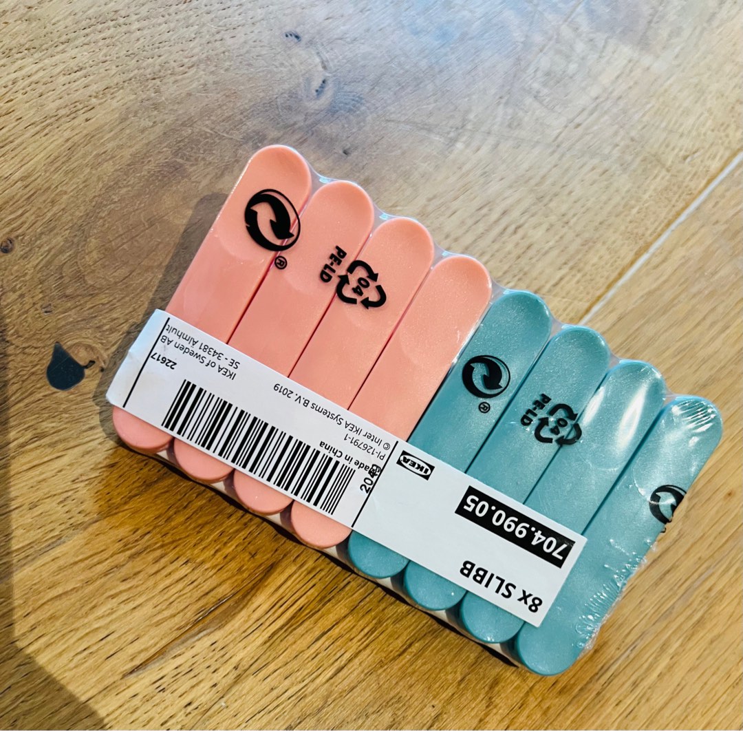IKEA SLIBB 兩色全新 曬衣夾 X8, 家具及居家用品, 居家改善及收納用品, 掛鉤和衣架在旋轉拍賣