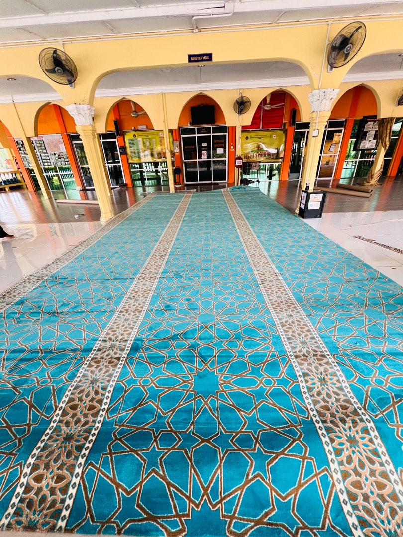 Karpet masjid/surau, Furniture & Home Living, Home Decor, Carpets, Mats ...