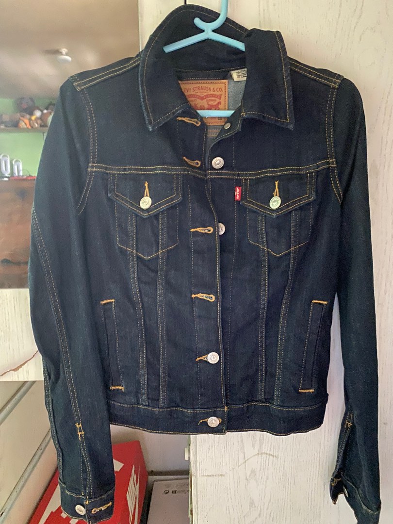 Levi's Tucker Women, Women's Fashion, Coats, Jackets and Outerwear on ...