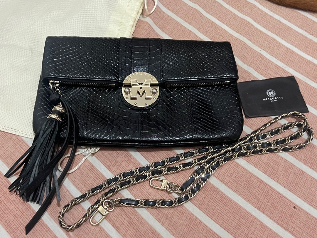 Metrocity Sling Bag Snake Skin Design, Women's Fashion, Bags & Wallets ...