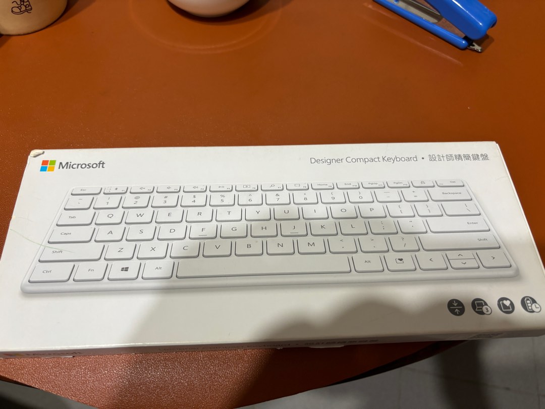 Microsoft blue tooth keyboard designer compact, 電腦＆科技, 電腦周邊及配件, 電腦鍵盤及相關 ...