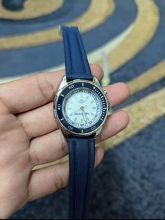 Vintage Mild Seven Quartz Watch (Blue Dial), Men's Fashion, Watches ...
