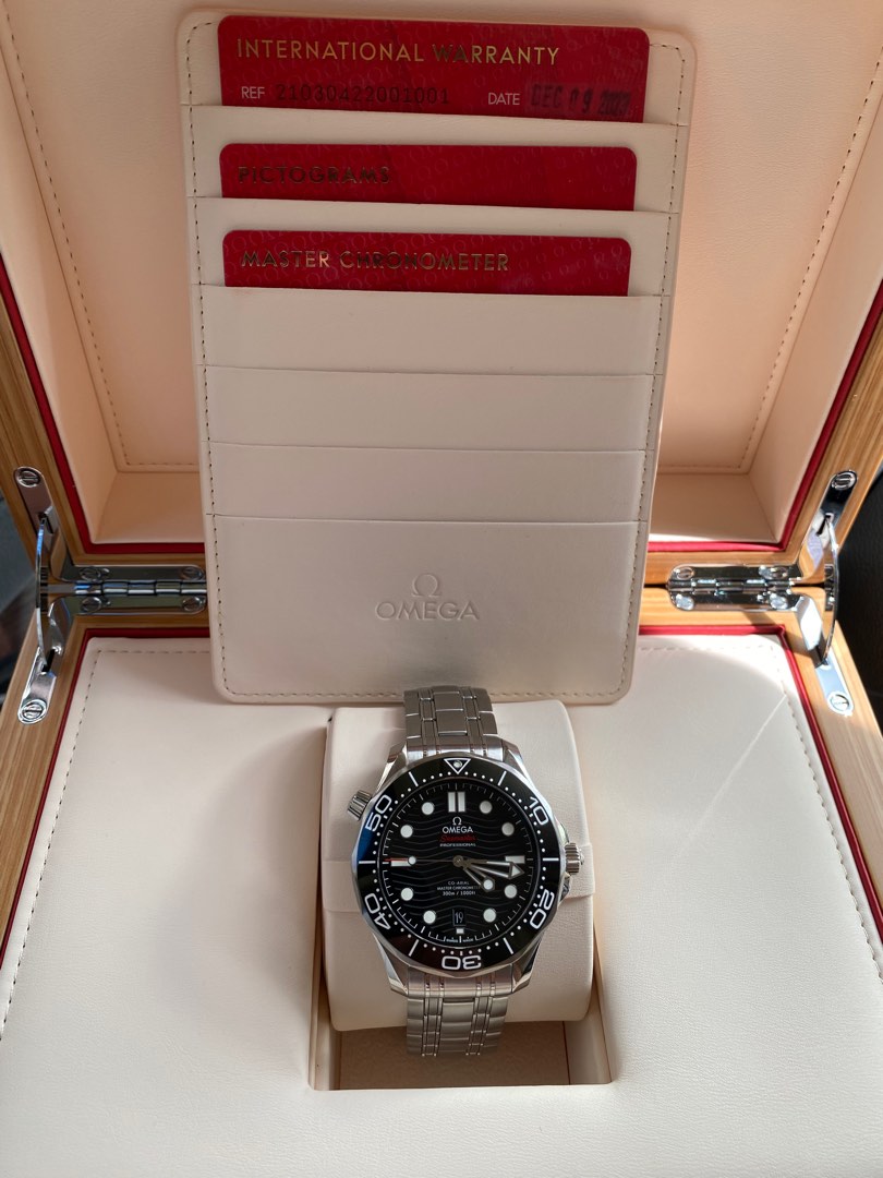 Omega, Luxury, Watches on Carousell