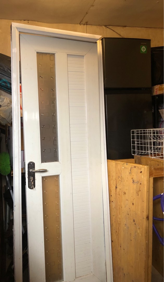 Pintu Kamar PVC, Perabotan Rumah di Carousell
