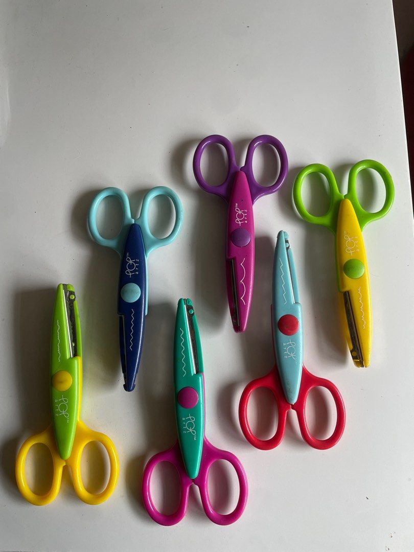 Pop Artz Scissors Set, Hobbies & Toys, Stationery & Craft, Stationery ...