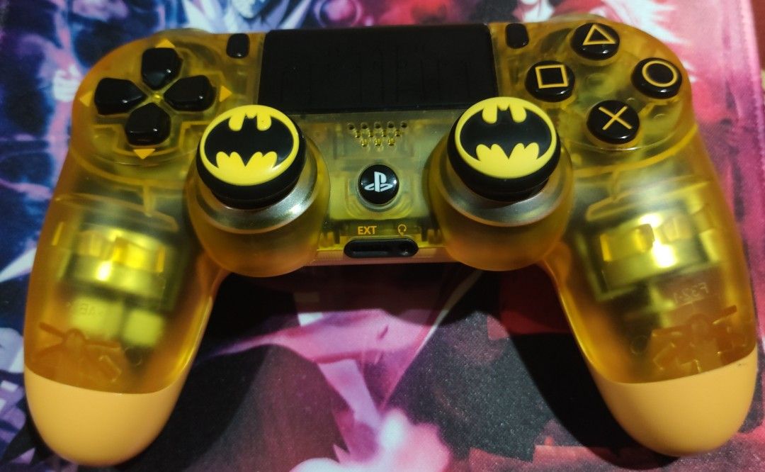 ps4 controller limited edition (9/10new), Video Gaming, Gaming ...