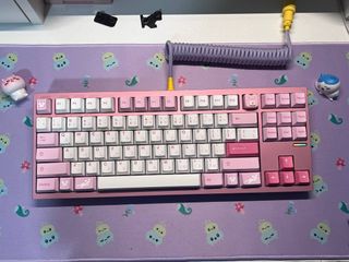 Clix 60% black and red Matrix keyboard, Computers & Tech, Parts ...