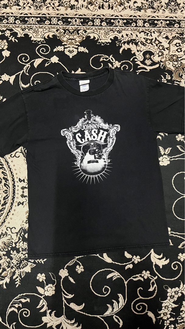 Solo singer Johny Cash, Men's Fashion, Tops & Sets, Tshirts & Polo ...