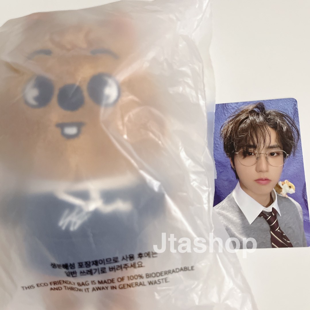 Stray Kids skzoo Han Han Quokka mini plush photo card 小卡 公仔, 興趣及遊戲, 收藏品 ...