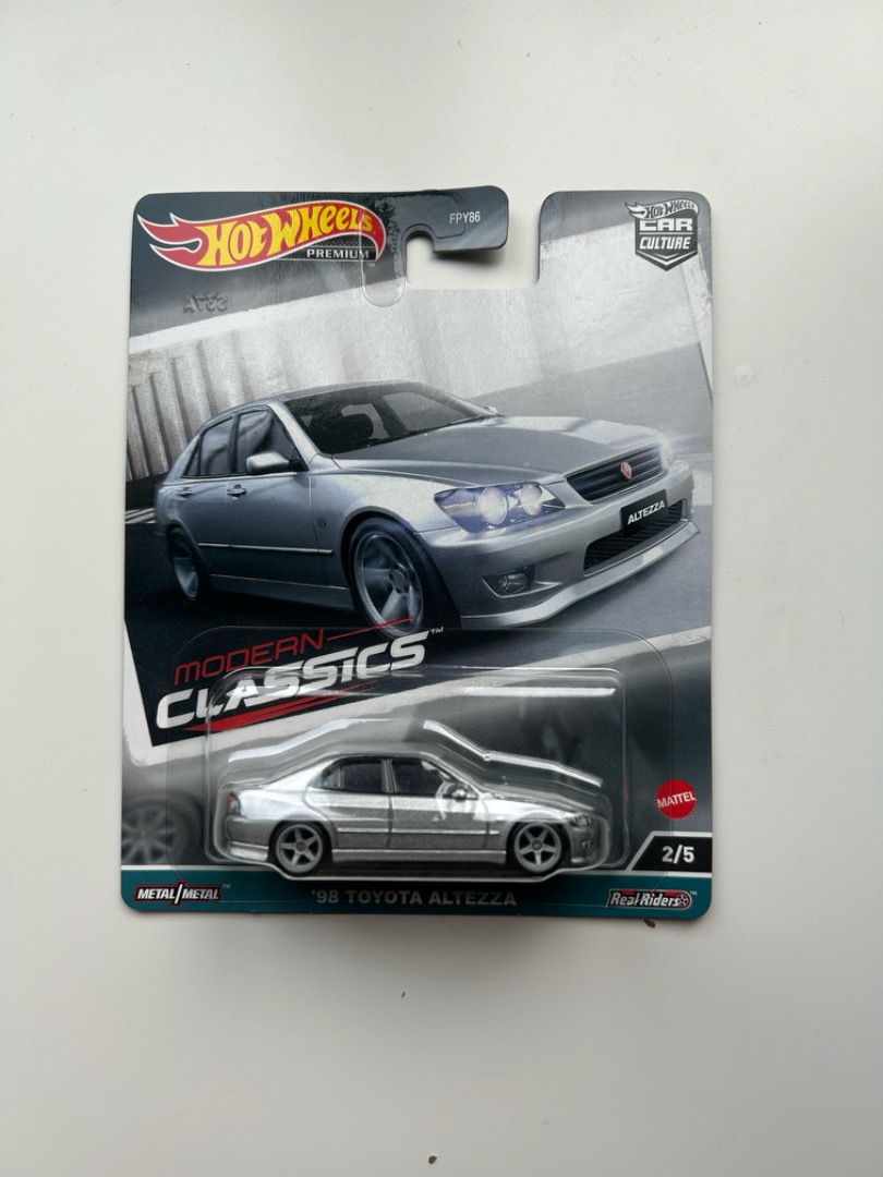 Toyota Altezza (Modern Classics) + free protector, Hobbies & Toys, Toys ...