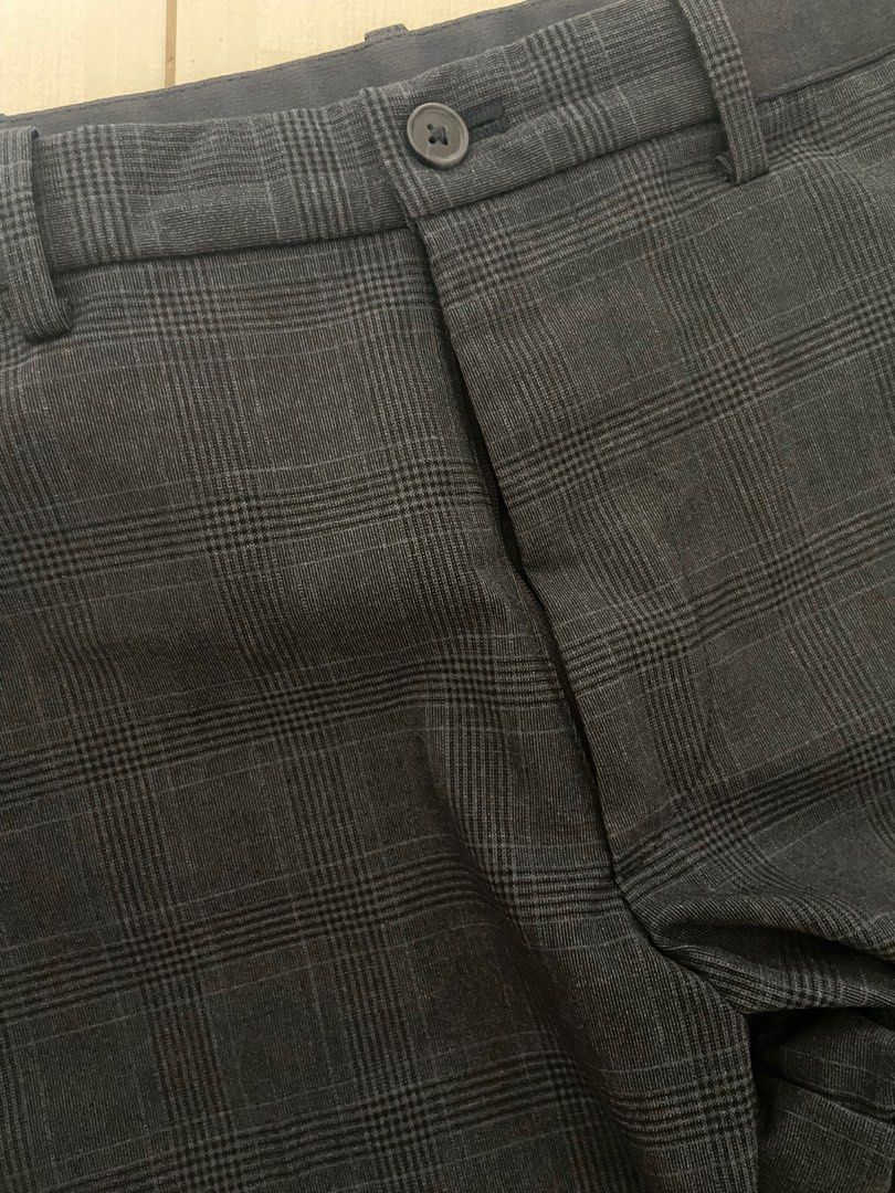 Uniqlo Office Slack, Men's Fashion, Bottoms, Trousers on Carousell