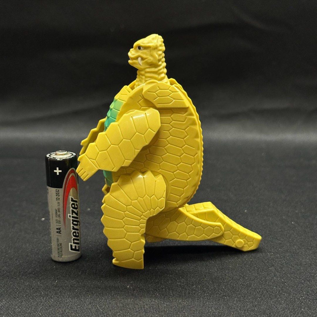 Bandai Ultraman Ultra Egg Redking Ultraman Monster Series Kaiju @ 20x ...