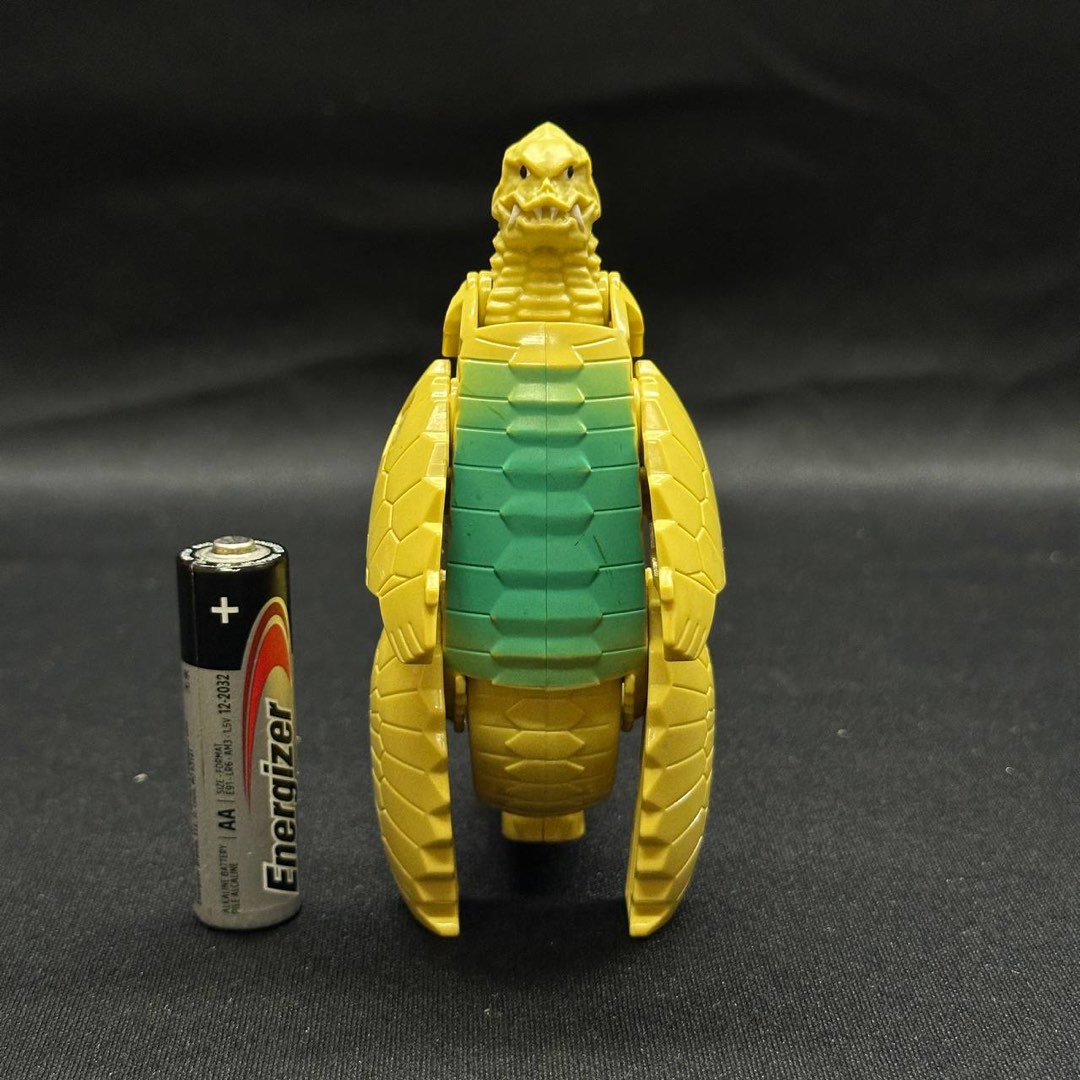 Bandai Ultraman Ultra Egg Redking Ultraman Monster Series Kaiju @ 20x ...