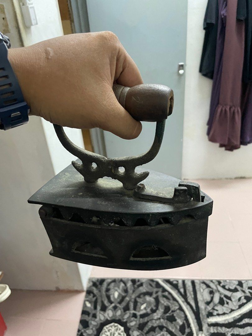 Antique Telephone and Iron, Hobbies & Toys, Collectibles & Memorabilia ...