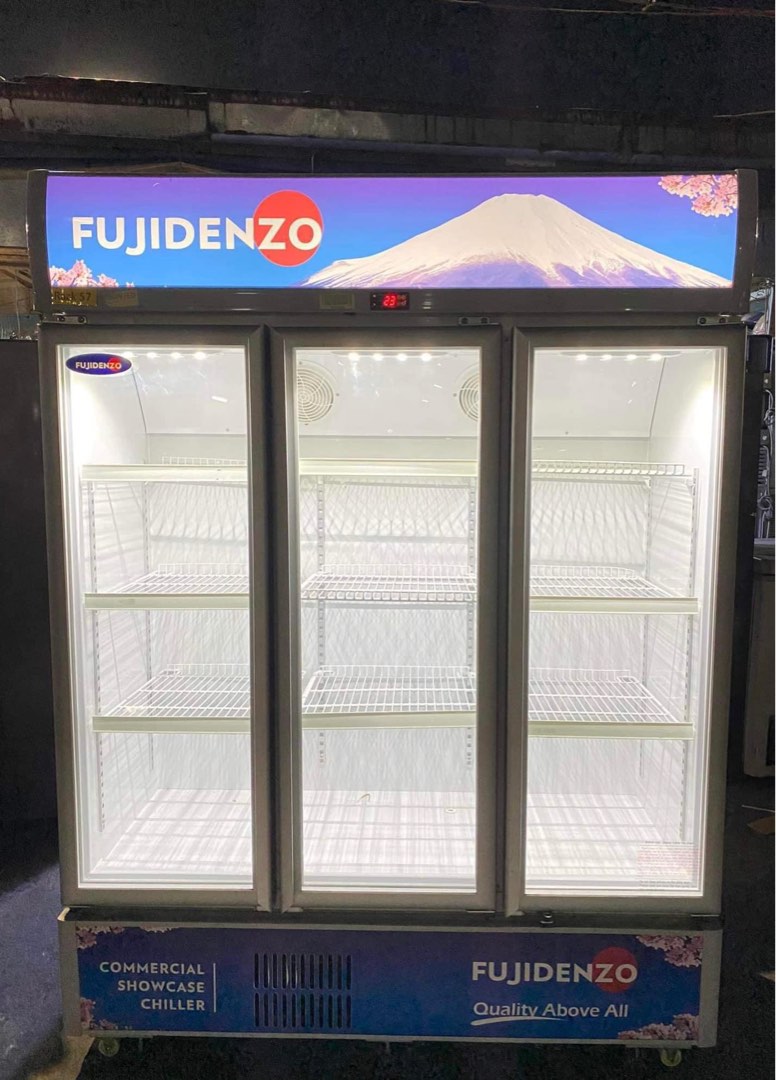 BRAND NEW FUJIDENZO 3 DOOR SHOWCASE CHILLER, TV & Home Appliances ...