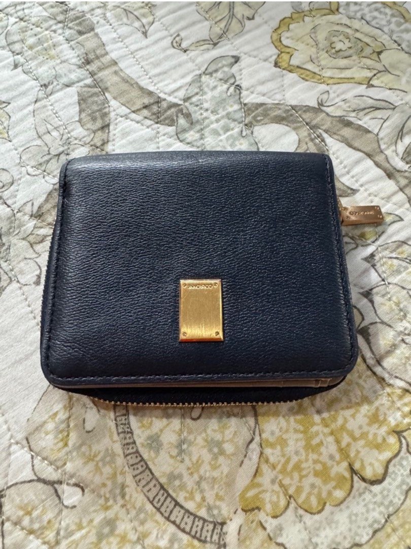 COURONNE bifold wallet, Luxury, Bags & Wallets on Carousell