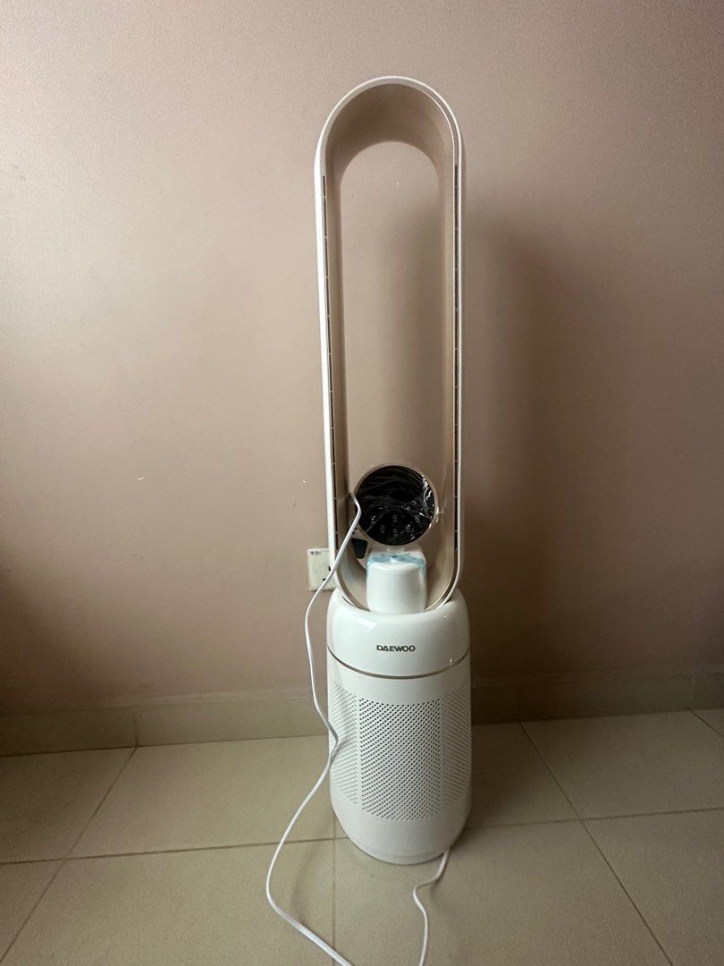 Daewoo AM06 bladeless fan, Furniture & Home Living, Lighting & Fans ...