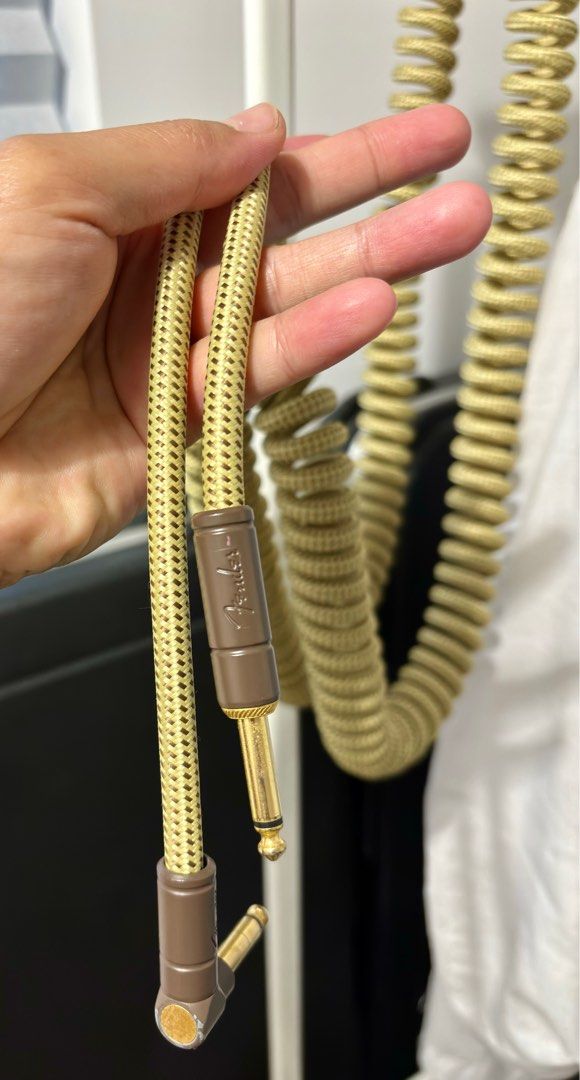 Fender Deluxe Coil Guitar Cable, Tweed, Hobbies & Toys, Music & Media ...