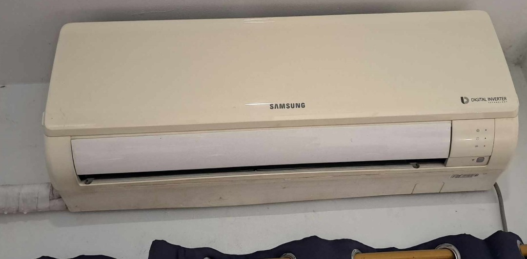FOR SALE: SAMSUNG SPLIT TYPE AIRCON 1.5HP, Basic Inverter, TV & Home ...