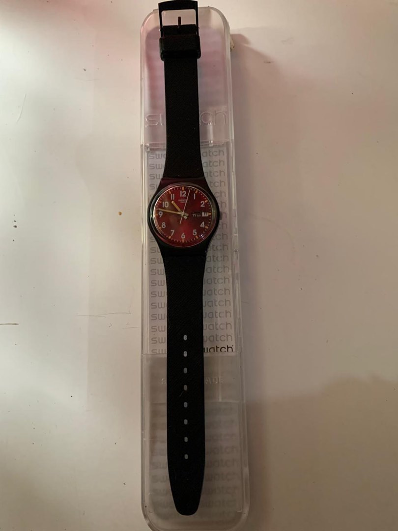 Jam Swatch, Fesyen Wanita, Jam Tangan di Carousell
