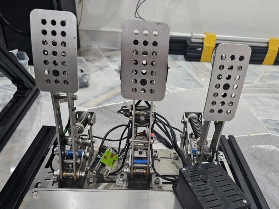 LEO Sim HE Loadcell Pedal + Rumble kit + Base Plate, Video Gaming ...