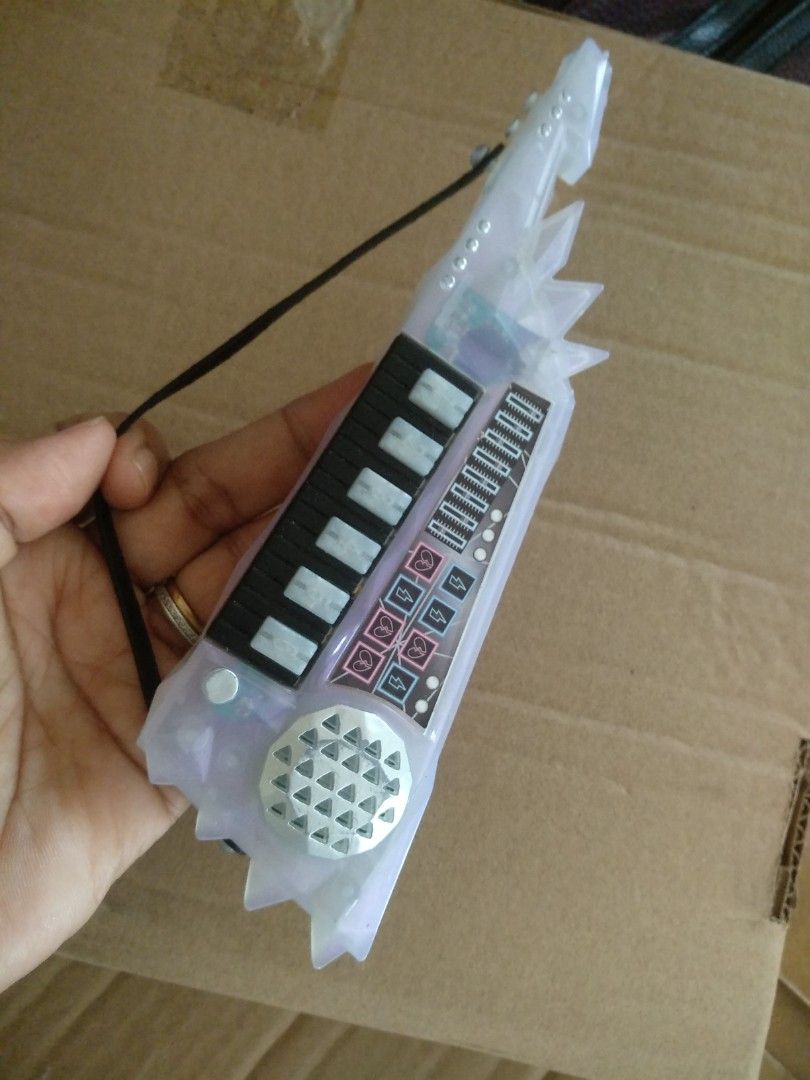 LOL Suprise OMG Music Instruments, Babies & Kids, Infant Playtime on ...