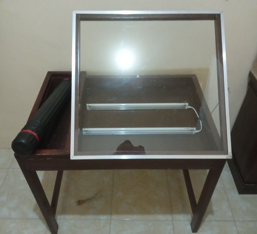 Meja gambar arsitek & FREE tabung gambar arsitek, Desain & Kerajinan ...